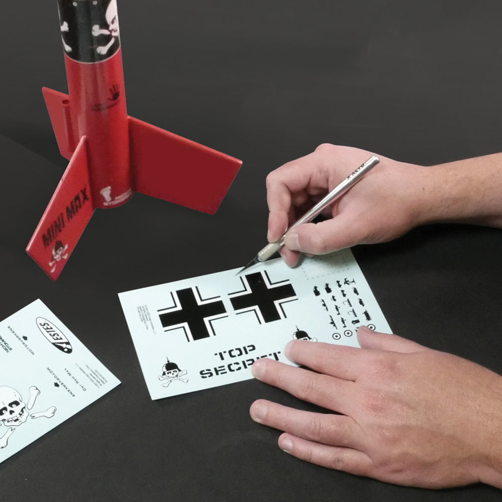 Der Red Max Model Rocket - Estes Rockets